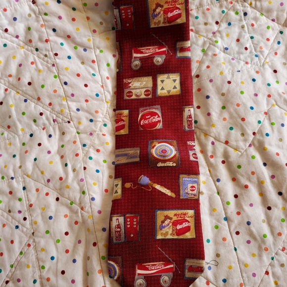 Coca Cola | Accessories | Coca Cola Vintage Collectible Tie | Poshmark